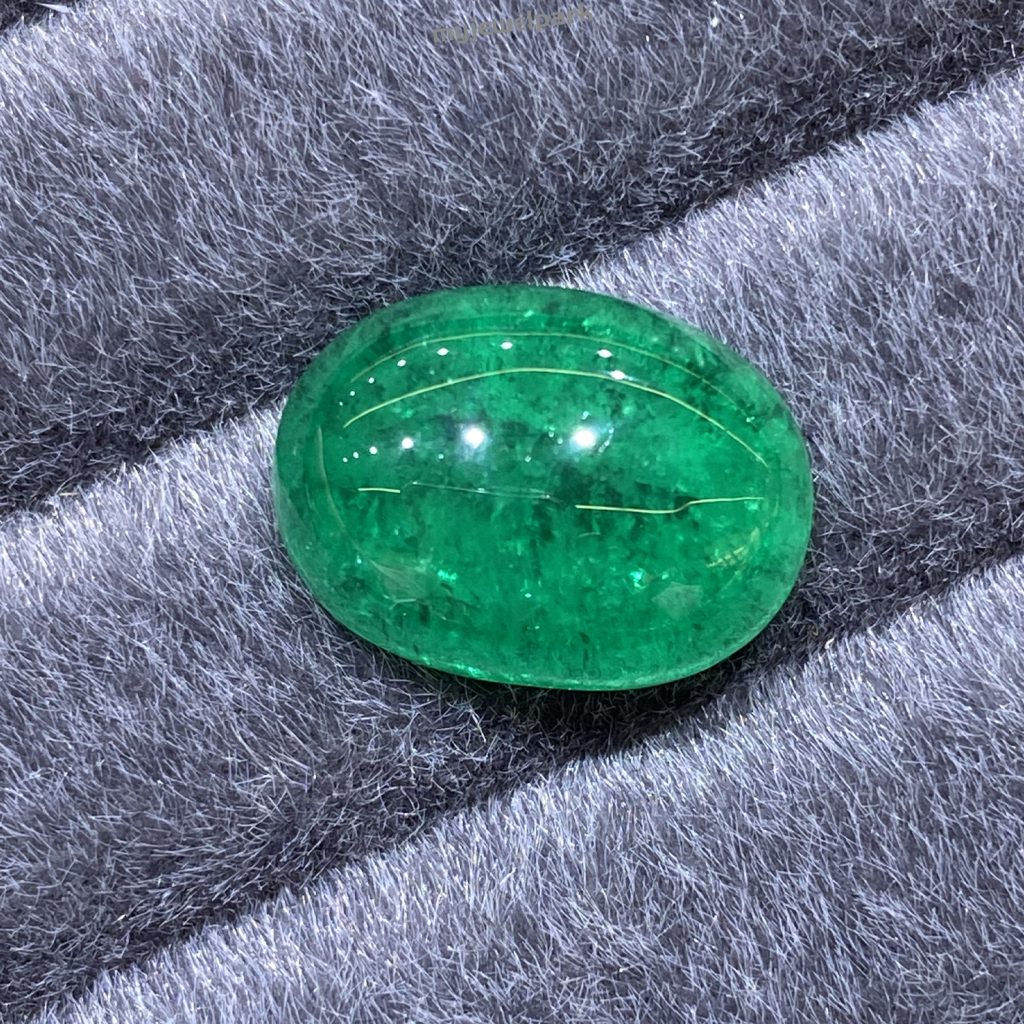 What is cabochon emerald? - myjewelpark